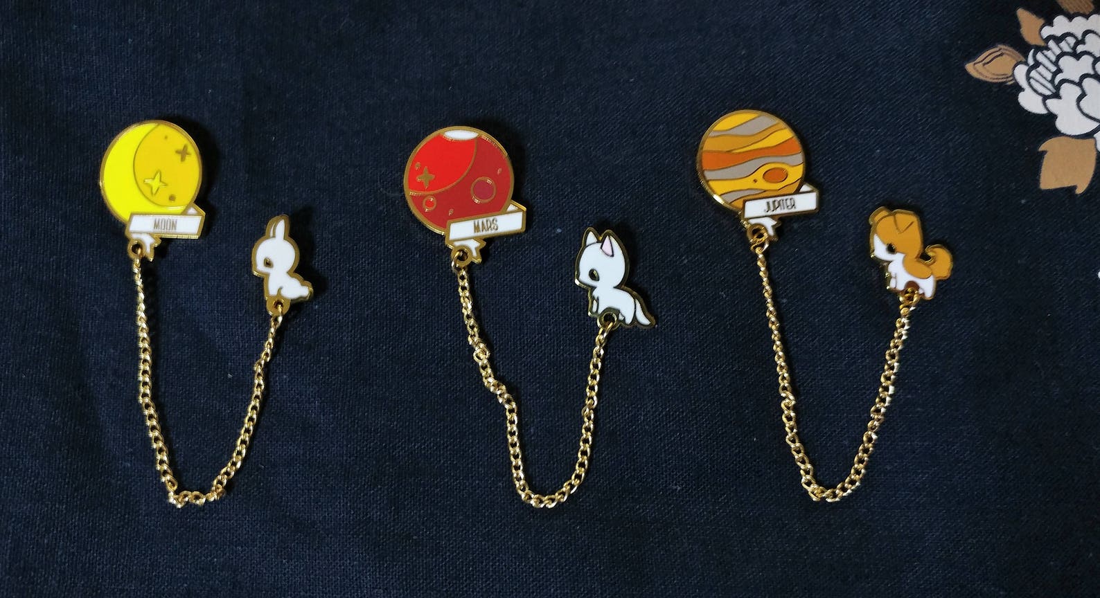 Solar System Chain Pin - Etsy