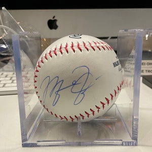 Michael Jordan Nba/chicago Bulls Hand Signed Autographed Rawlings ...