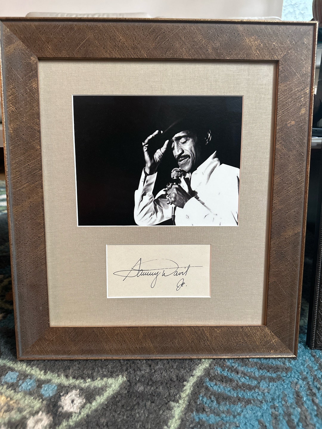 Sammy Davis Jr. Actor Hand Signed Autograph on Card W/ Photo Framed ...