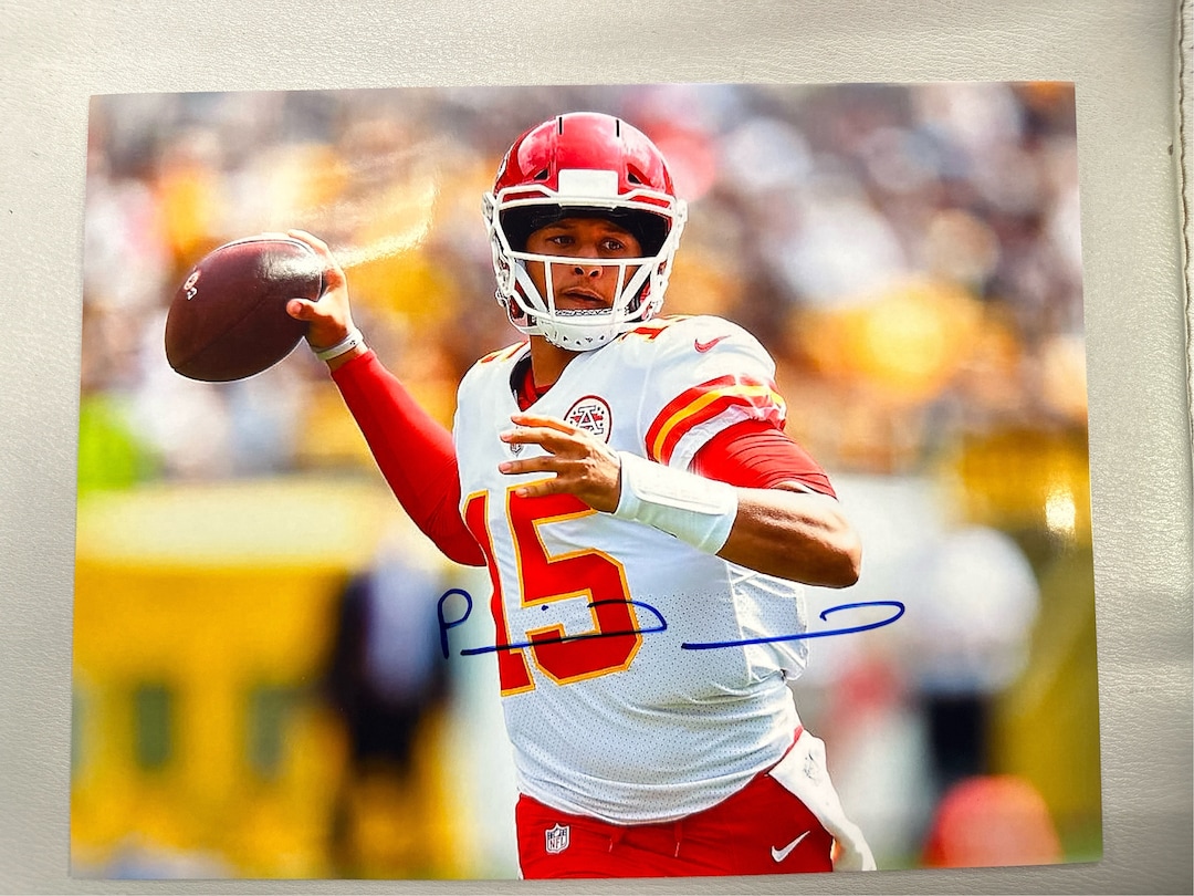 Patrick Mahomes Kansas City Chiefs Hand Signed Autographed 8.5x11 ...