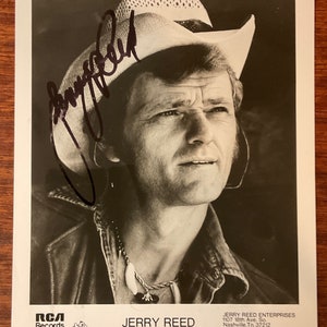 Jerry Reed american Singer Hand Signed Autographed 8x10 RCA Records ...