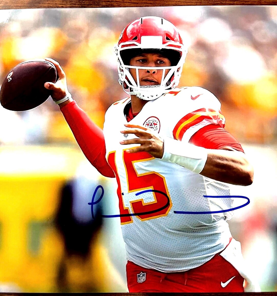 Patrick Mahomes Kansas City Chiefs Hand Signed Autographed 8.5"x11 ...