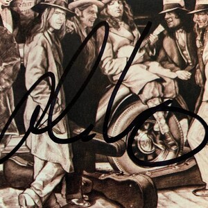 Alice Cooper Greatest Hits CD Hand Signed Autographed by Alice Cooper ...