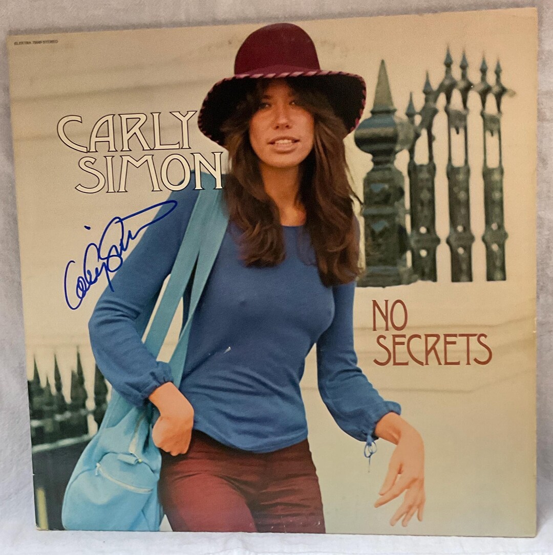 Carly Simon no Secrets LP Album Autographed by Carly Simon in Blue ...