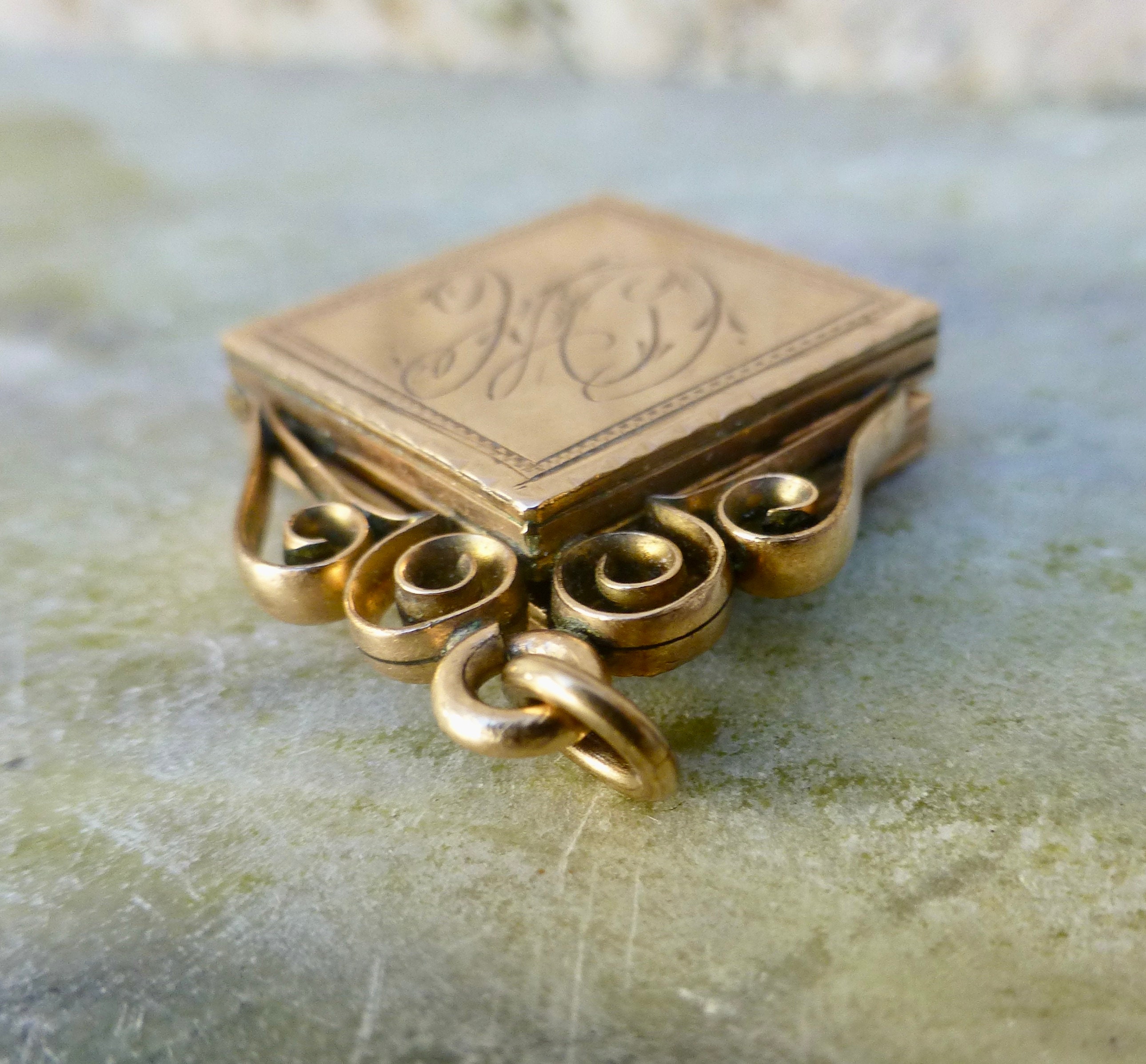 Victorian Diamond Picture Locket With OLC Monogram - Etsy