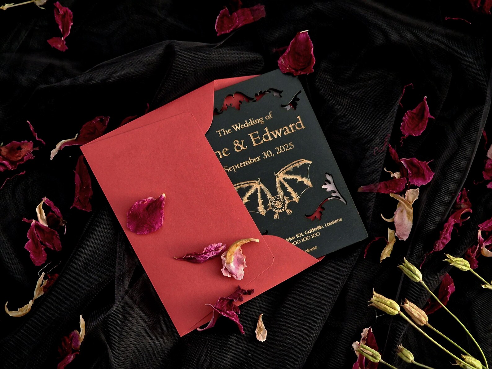 Personalized Bats Wedding Invitations in Bulk • Keepsake Wedding Decore ...