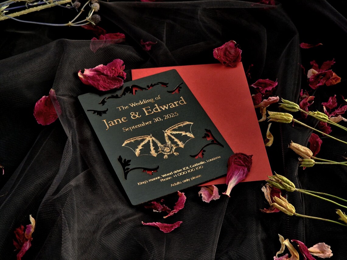 Personalized Bats Wedding Invitations in Bulk • Keepsake Wedding Decore ...