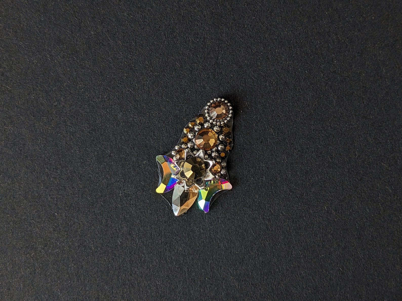 Moon Bindi Tribal Fusion Silver Crystal Bindi Crescent Moon Face Jewels ...
