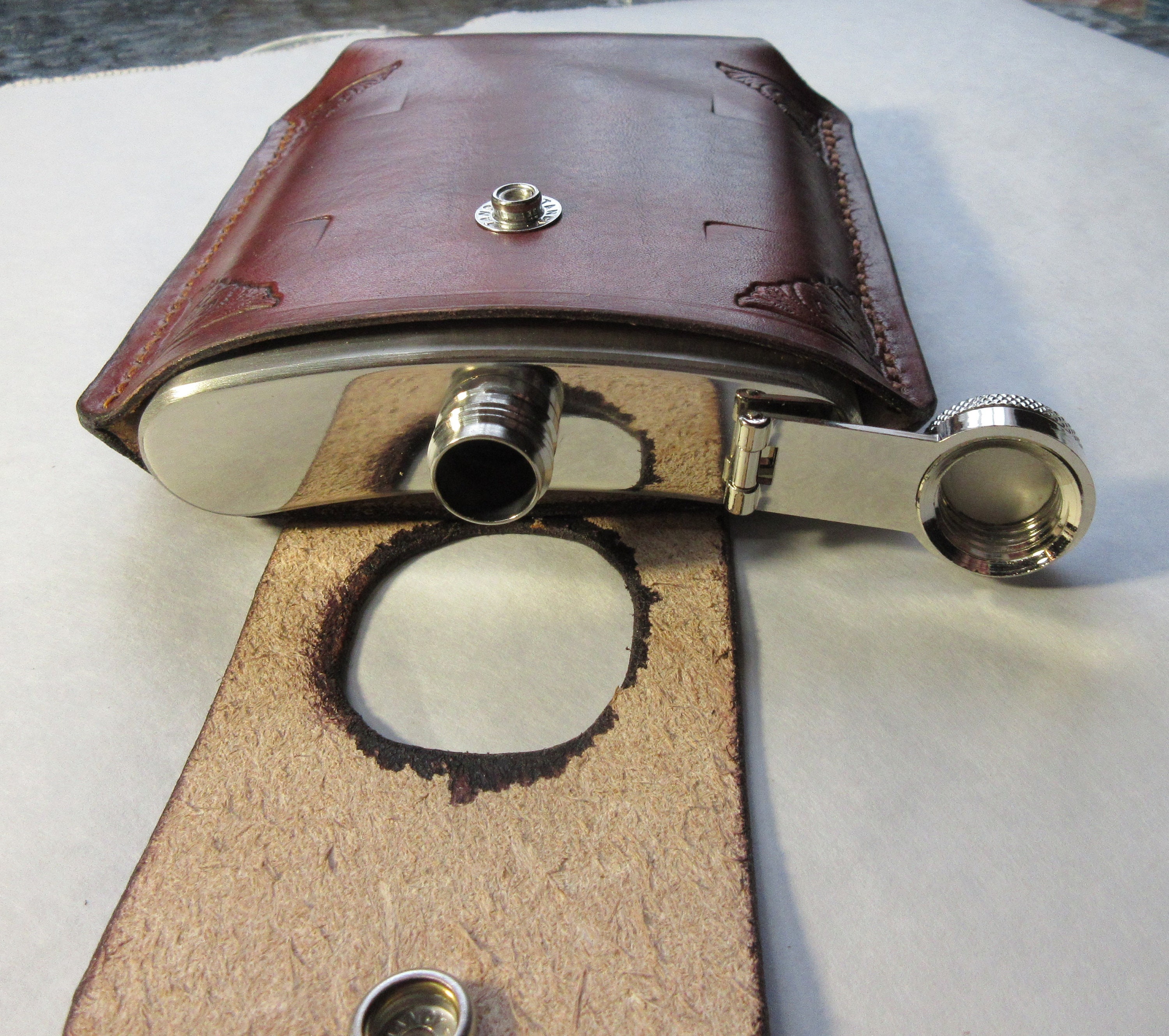 Leather Flask Cover for 8oz Hip Flask flask Included Featuring 4 Corner ...