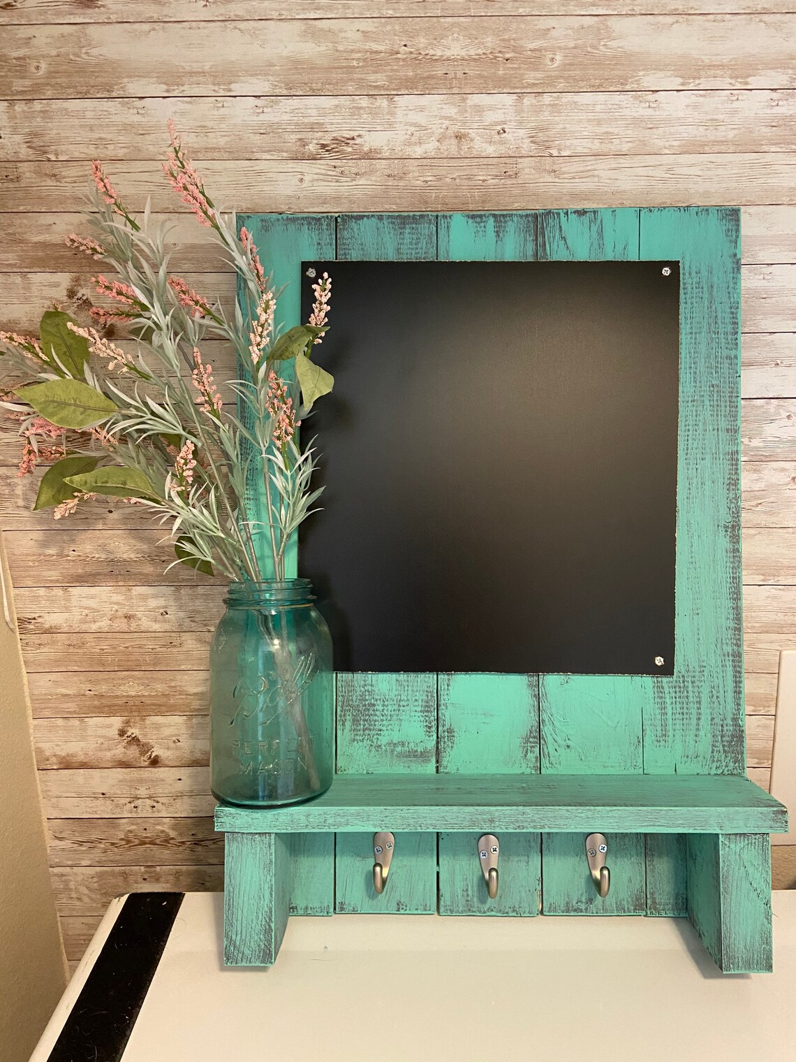 24 X 17 Distressed Pain Pallet Wood Key Holder - Etsy