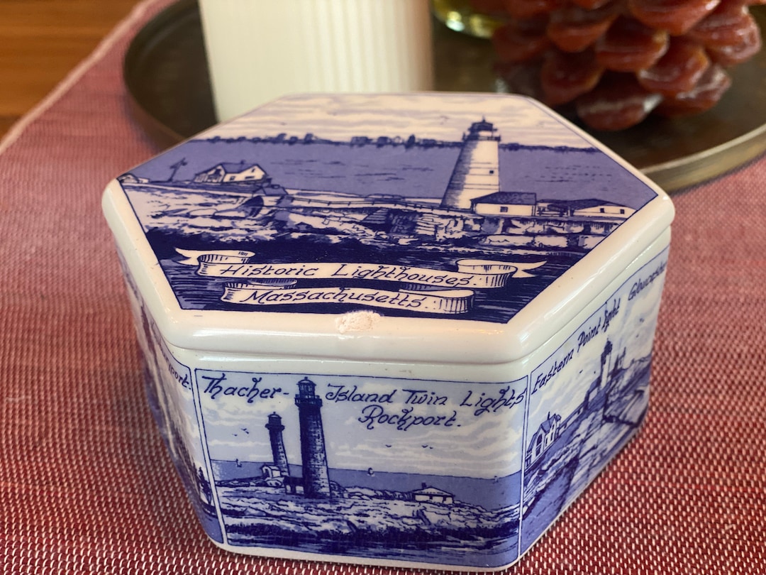 Porcelain Delft Blue Holland Lidded Trinket Box Hexagon Shaped historic ...
