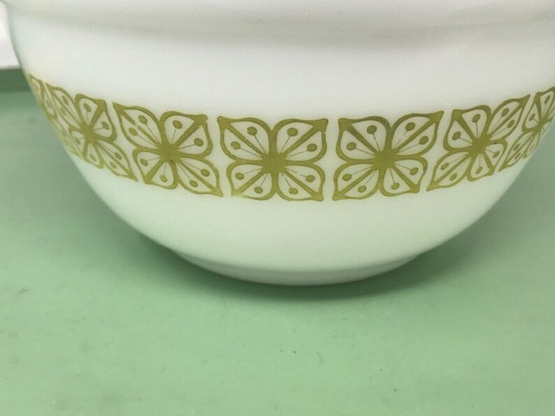 Mid Century Pyrex Bowl autumn Floral Green Flowers 1.5 Qt Small Vintage ...