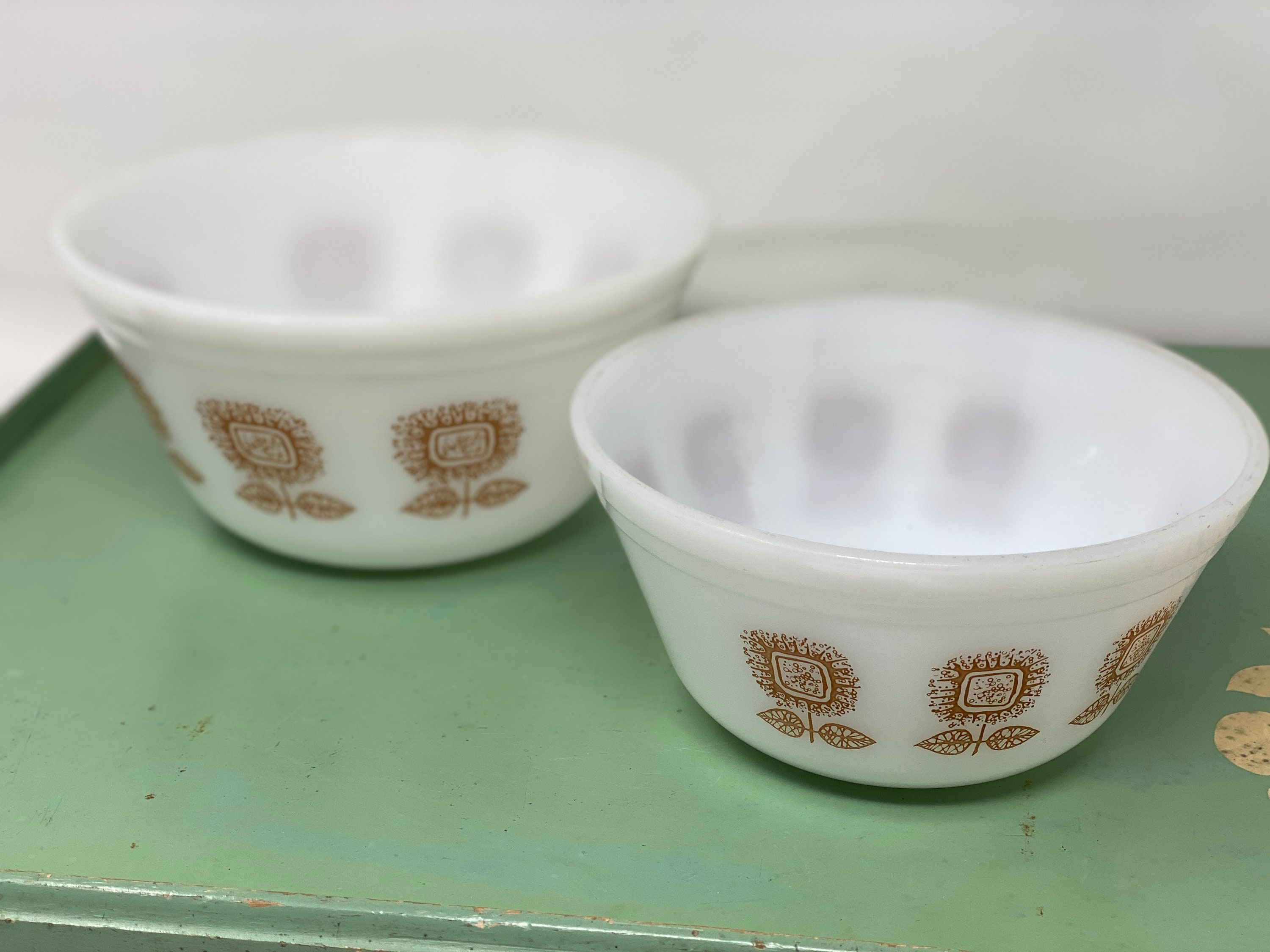 2 Vintage Federal Pyrex Corning Ware Mixing Bowls W/ Gold - Etsy