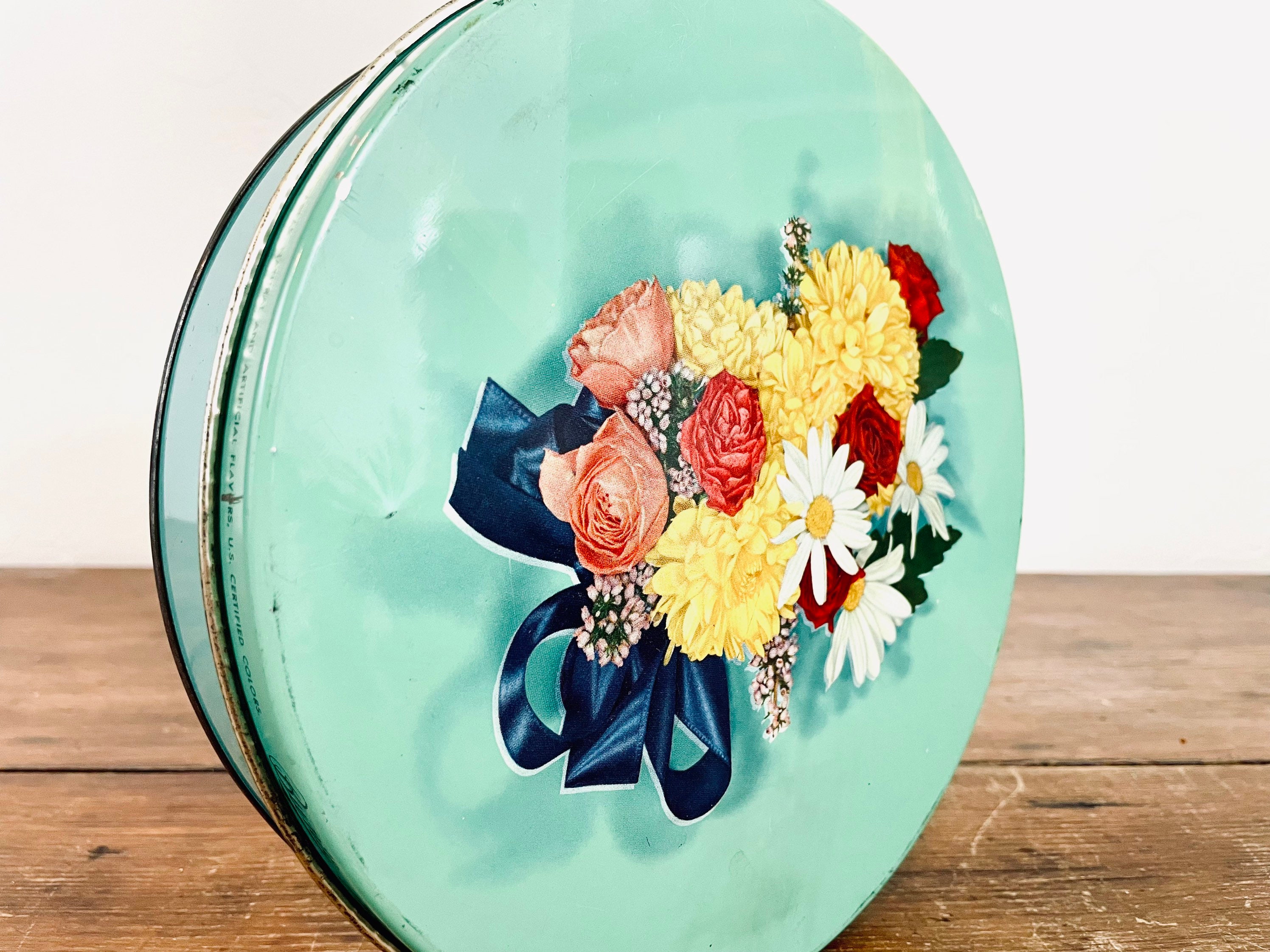 Vintage Bunte Assorted Chocolate Candy Tin / Mid Century | Etsy