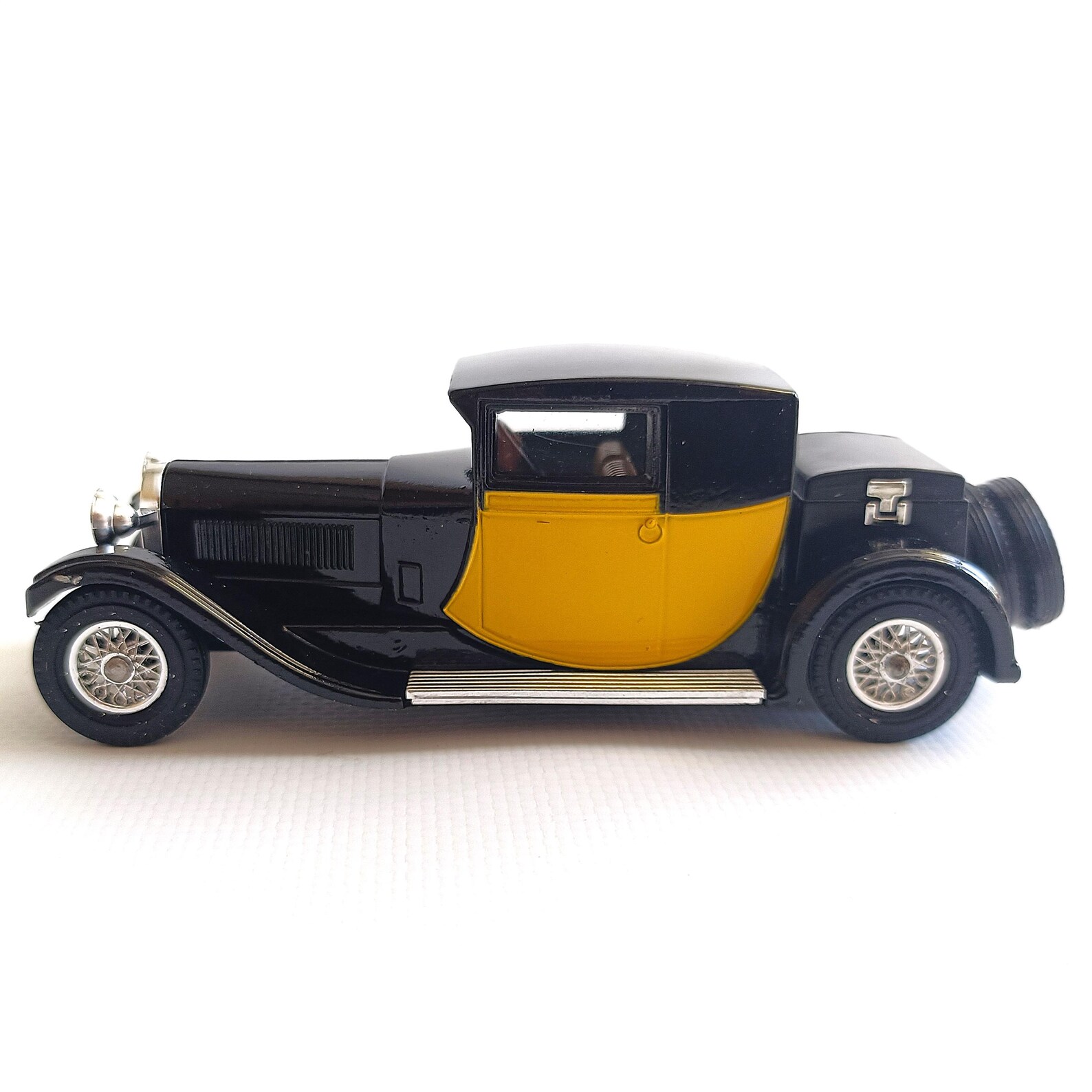 Bugatti T44 Vintage 1979 Matchbox 1928 Diecast Car Model | 1:38 Scale ...