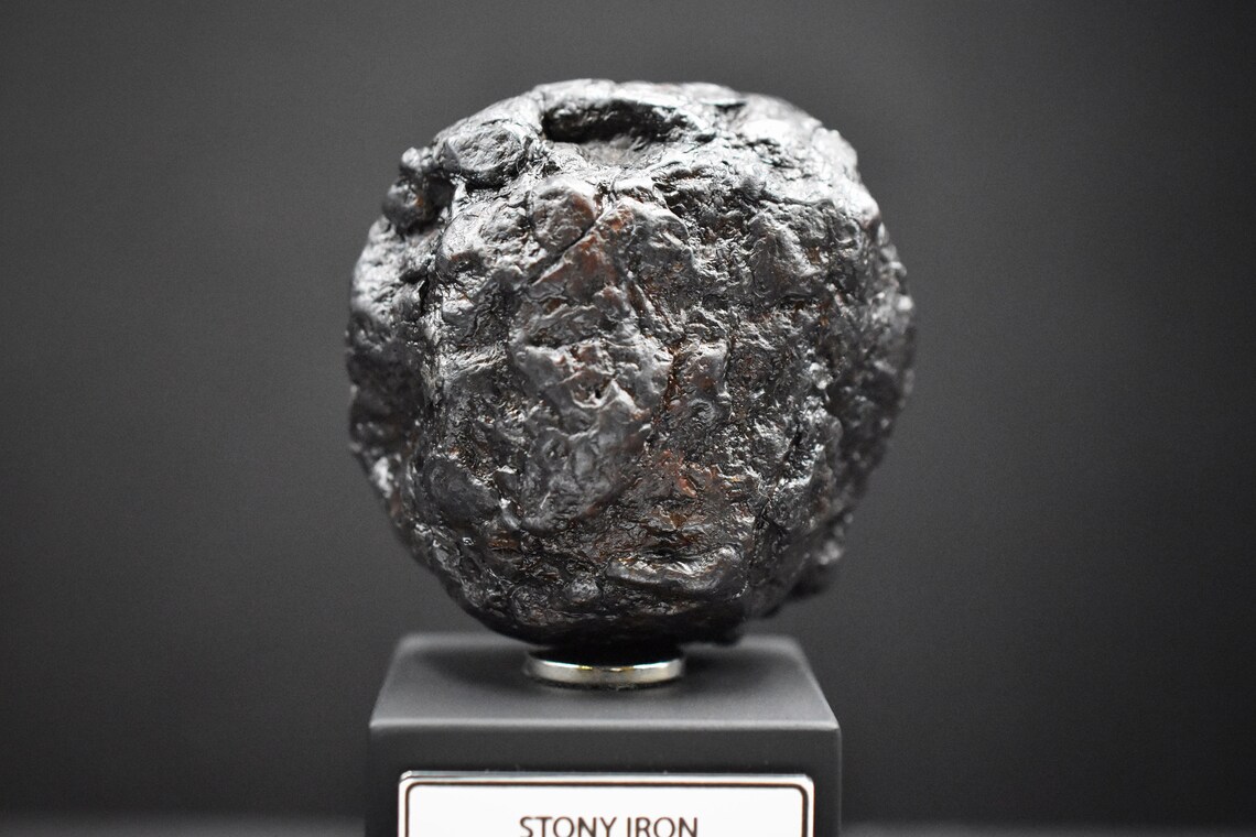 Meteorite SERICHO Iron Meteorite Pallasite Kenya Great - Etsy