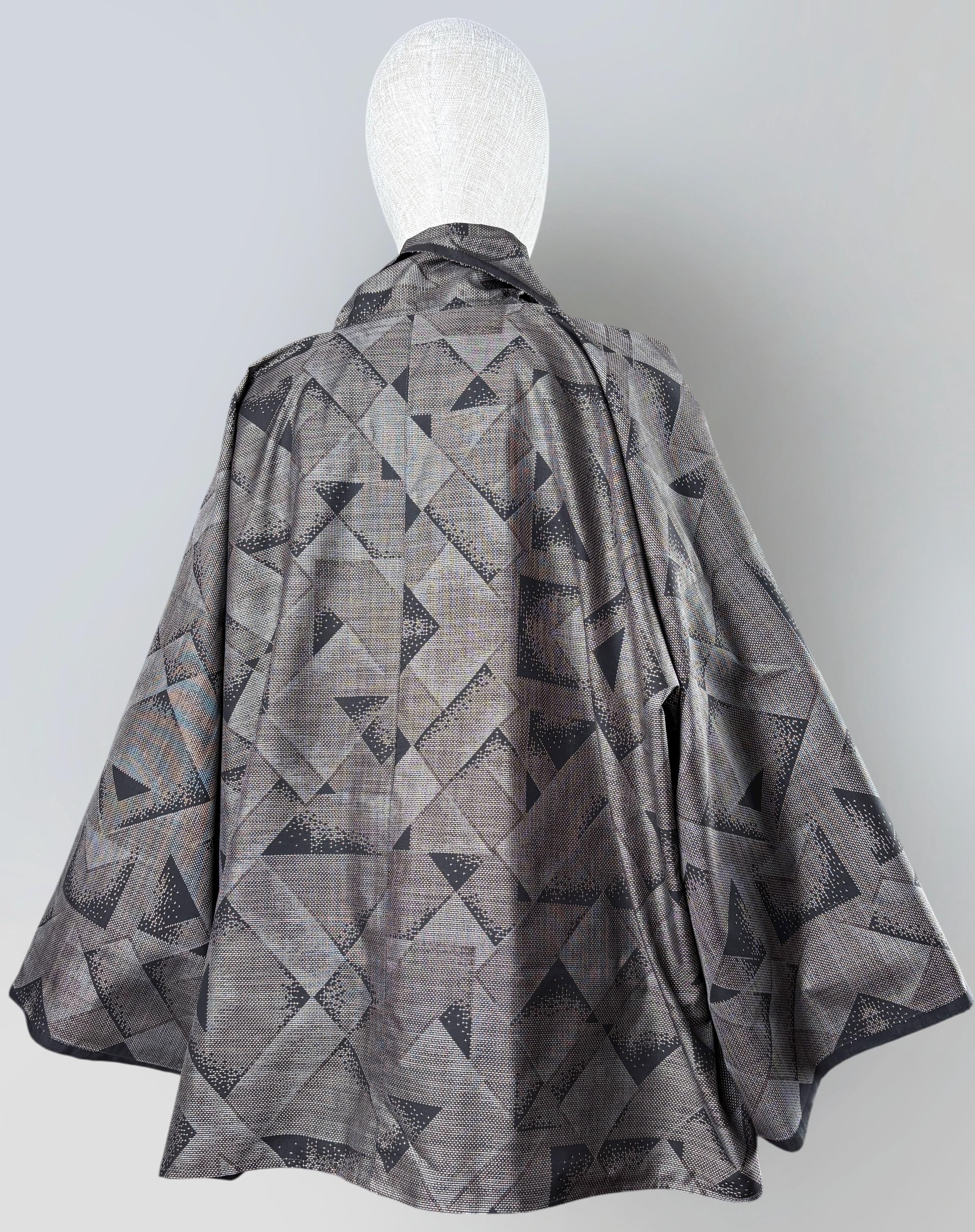 Grey Silk Jacket & Obi Belt. Vintage Handwoven Geometric Oshima Tsumugi ...
