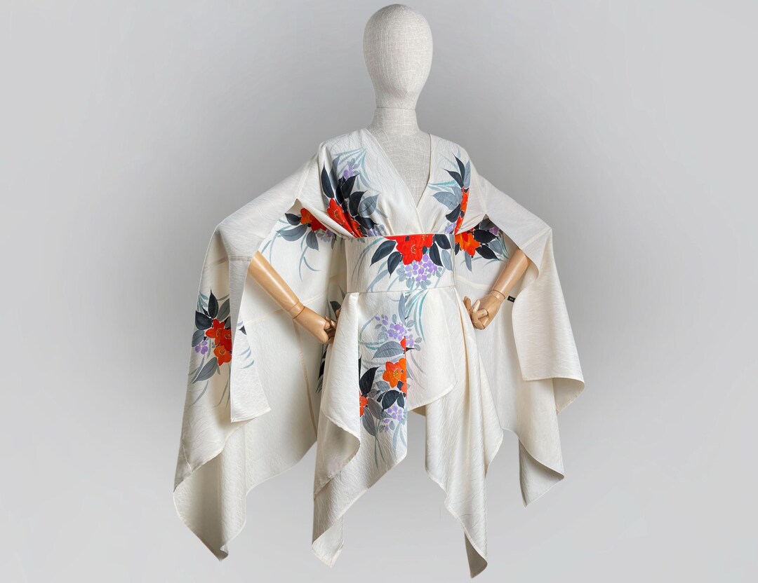 Cream Silk Cape Wrap. Vintage Kimono Cape & Obi Belt. Wedding Cape With ...