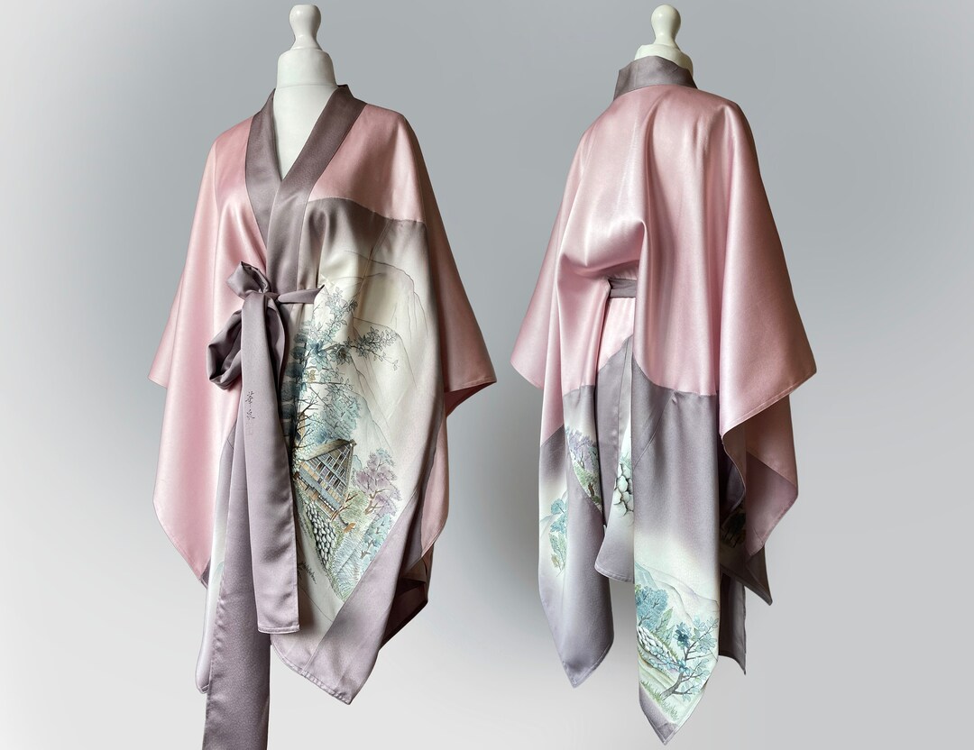 Structured Purple Silk Cocoon Jacket. Voluminous Purple Kimono Cape ...