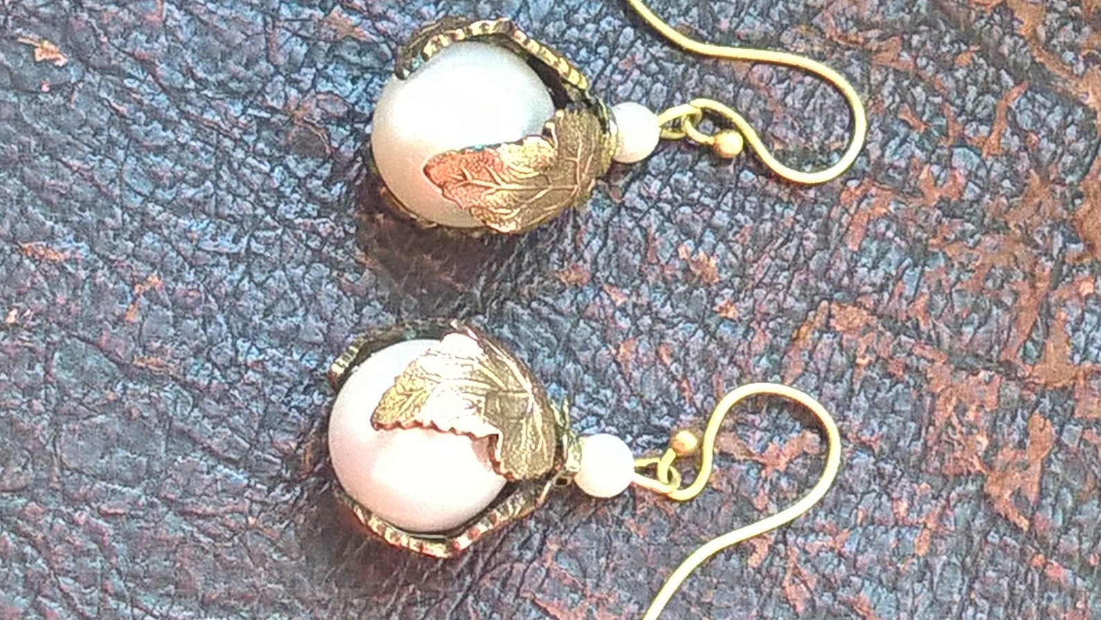 Antique Style Vintage Old Bronze Color Metal 3 Realistic Grape - Etsy