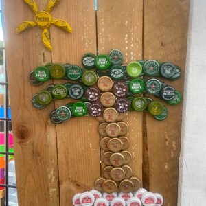 Palm Tree Beer Cap Art, Unique Wall Decor (18x12) - Etsy