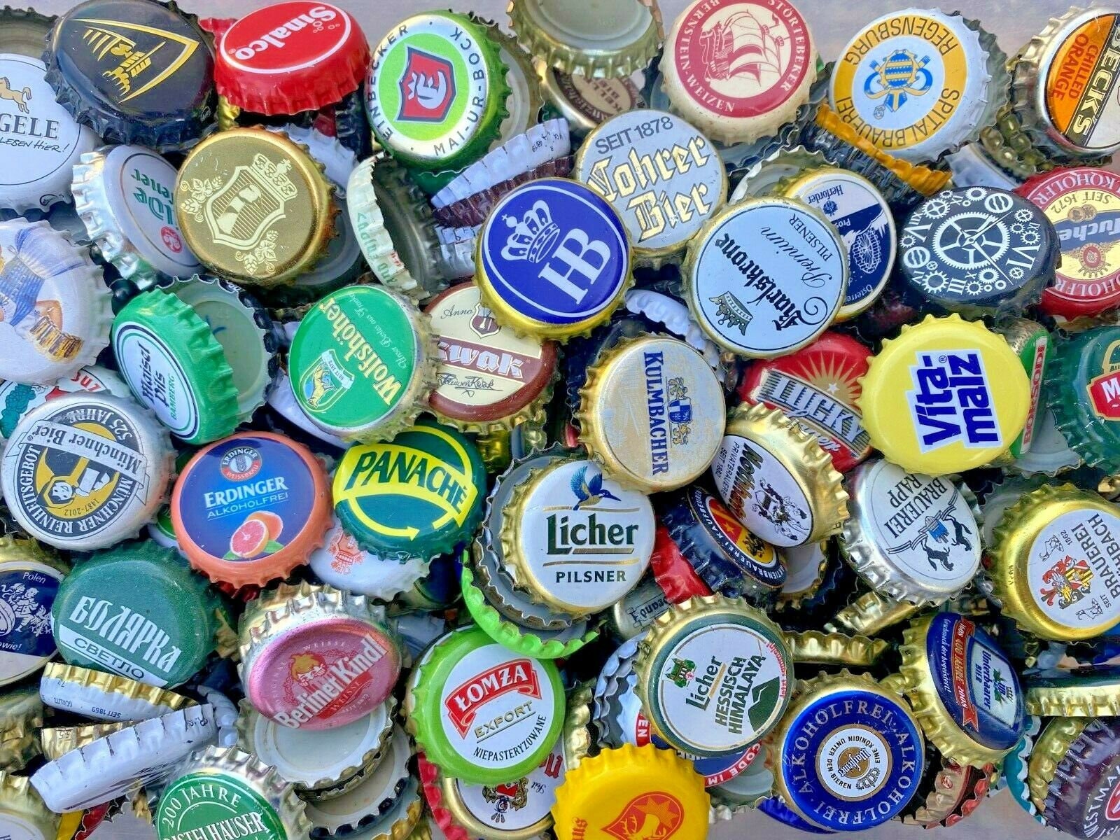 100 various Collector BEER Bottle CAPS 1000'S of - Etsy