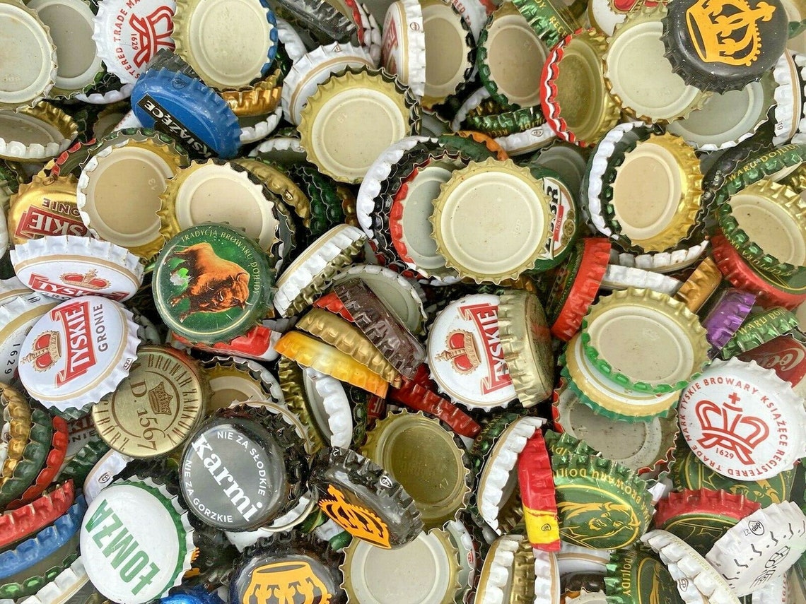 100 ((eastern European)) Beer Bottle Caps [[assorted]] NO DENTS Beer ...