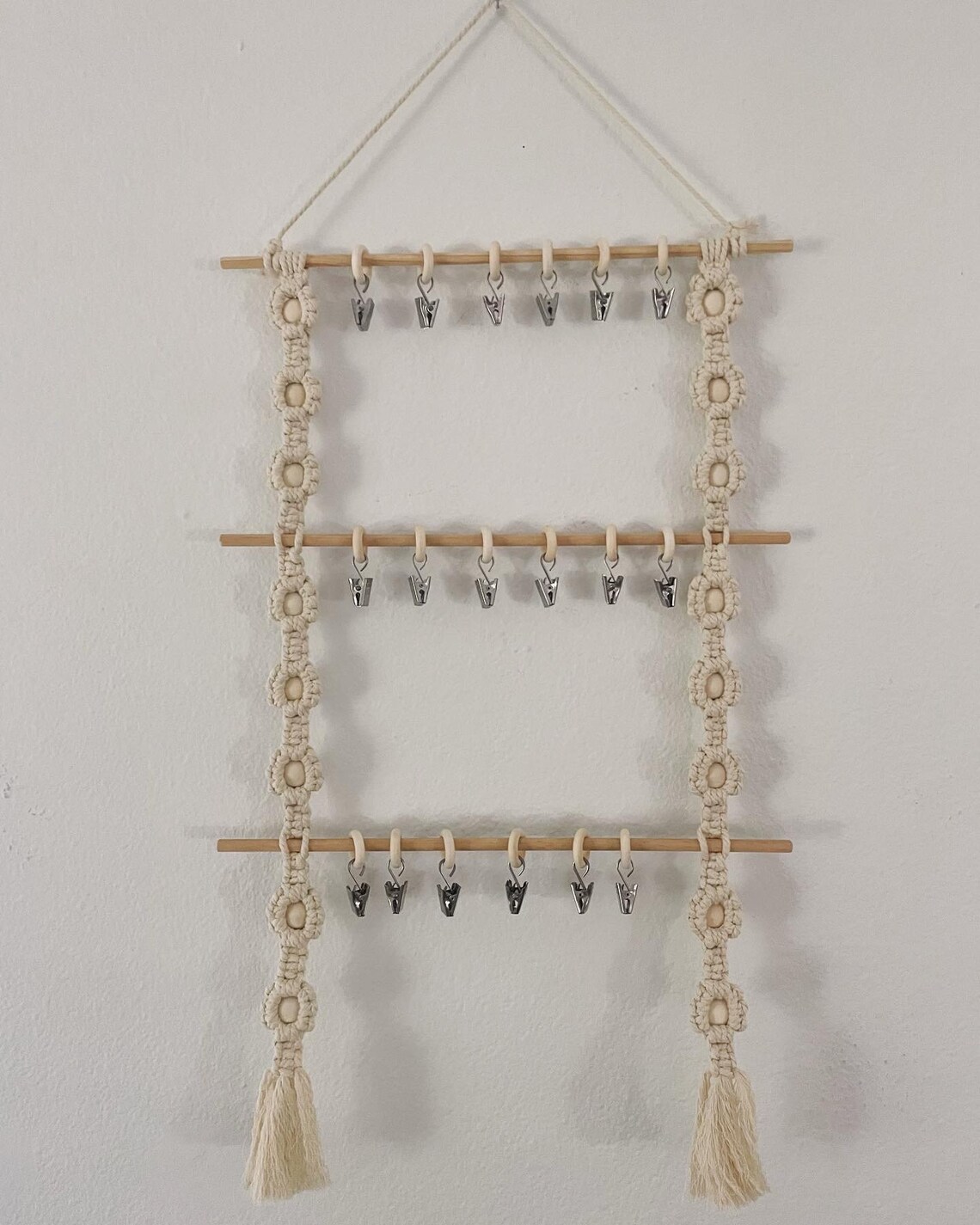 The Daisy Chain Bow Holder - Etsy