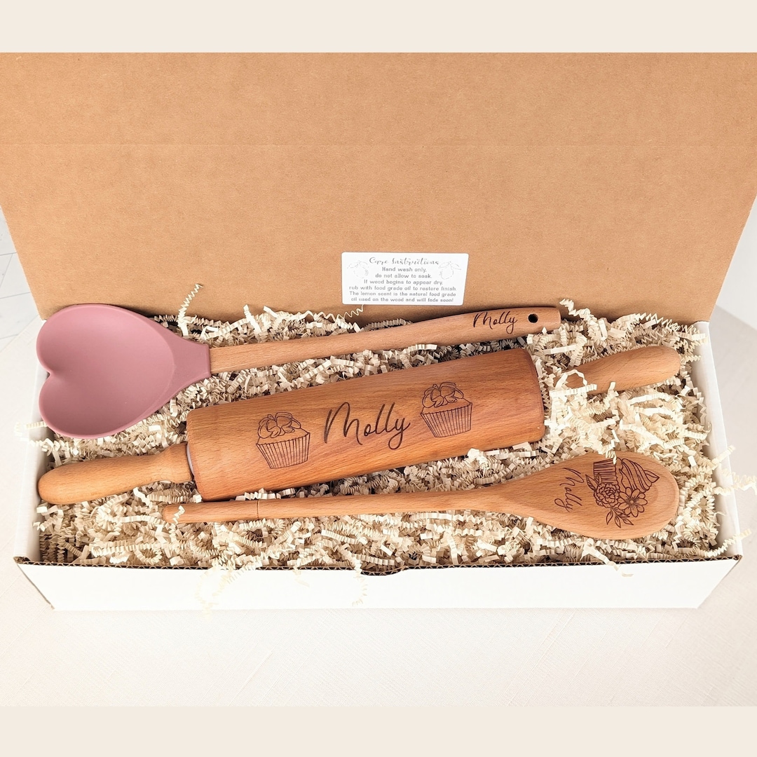 Engraved Baking Gift Box: Personalized Rolling Pin & Spatula for Bakers ...