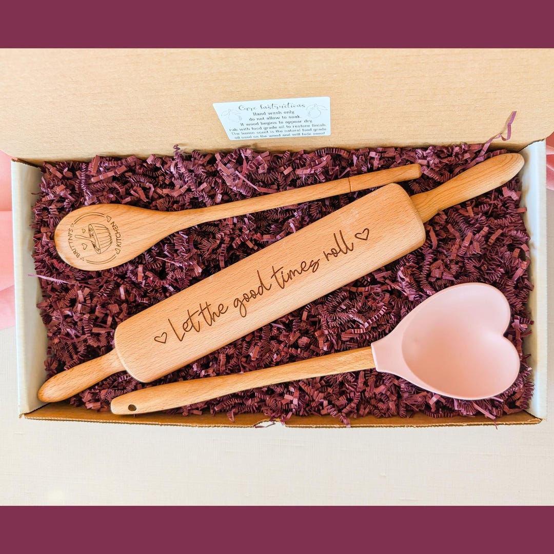 Engraved Beechwood Baking Gift Set: Rolling Pin, Spoon & Spatula - Etsy