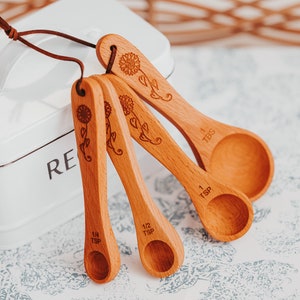 Gift Box for Women, Measuring Cups, Sunflower Gifts, Mother of the ...