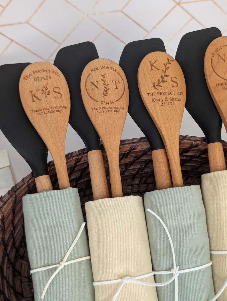 Personalized Beechwood Spoon or Spatula Wedding Favors: Laser Engraved ...