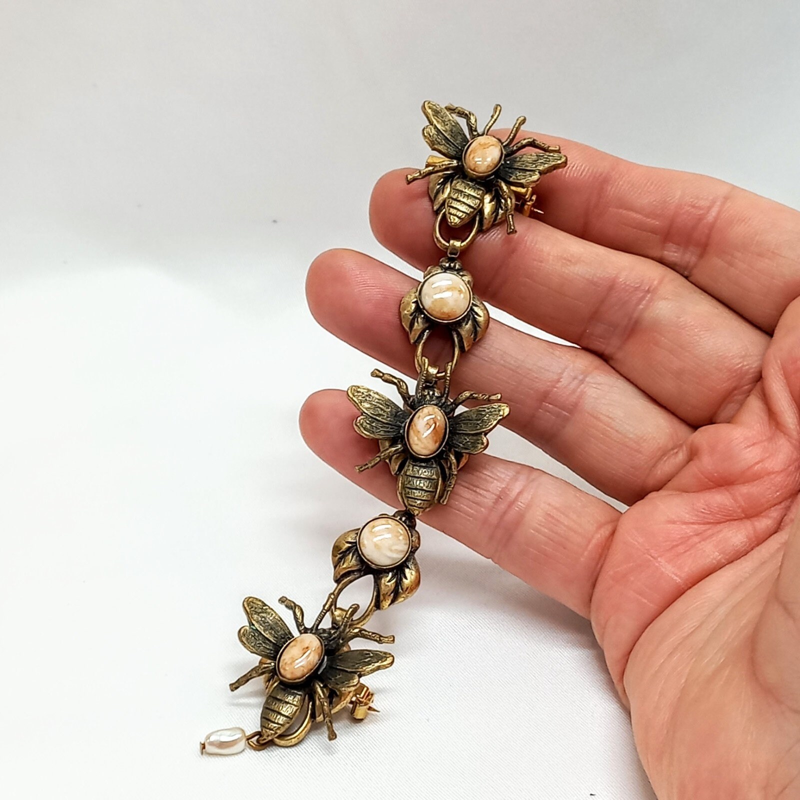 La Contessa Mary Demarco Rare and Unusual Climber Brooches Bee - Etsy