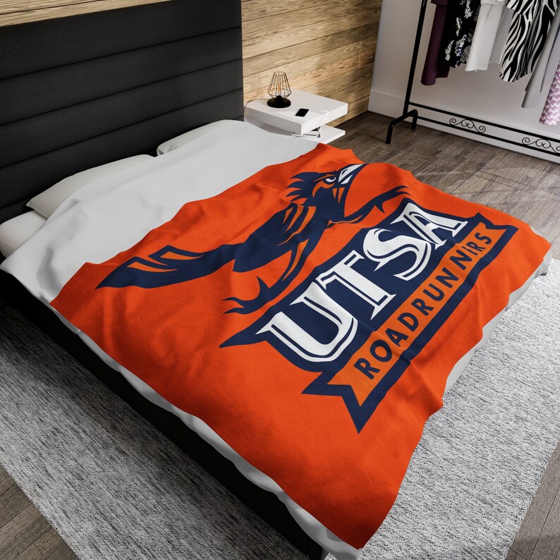 UTSA Roadrunner Logo Print Velveteen Plush Blanket, Cozy and ...