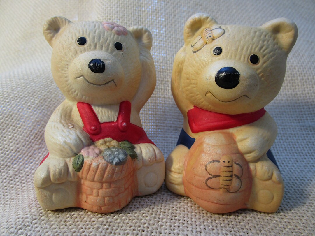 Honey Bear Couple Salt and Pepper Shaker Set - Etsy