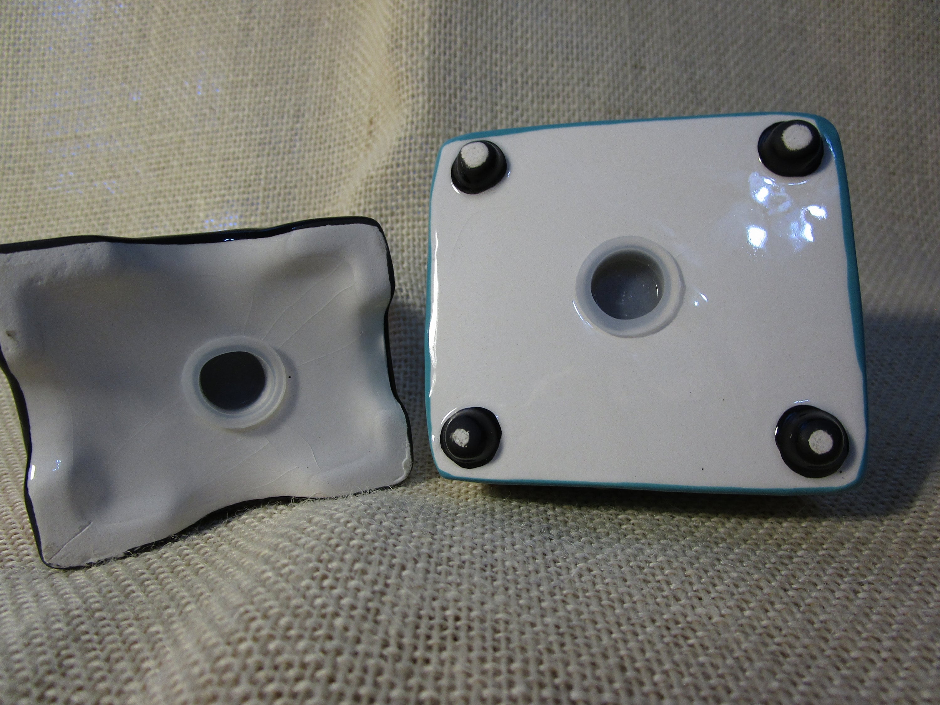 Juke Box and Record Player Salt and Pepper Shaker Set - Etsy