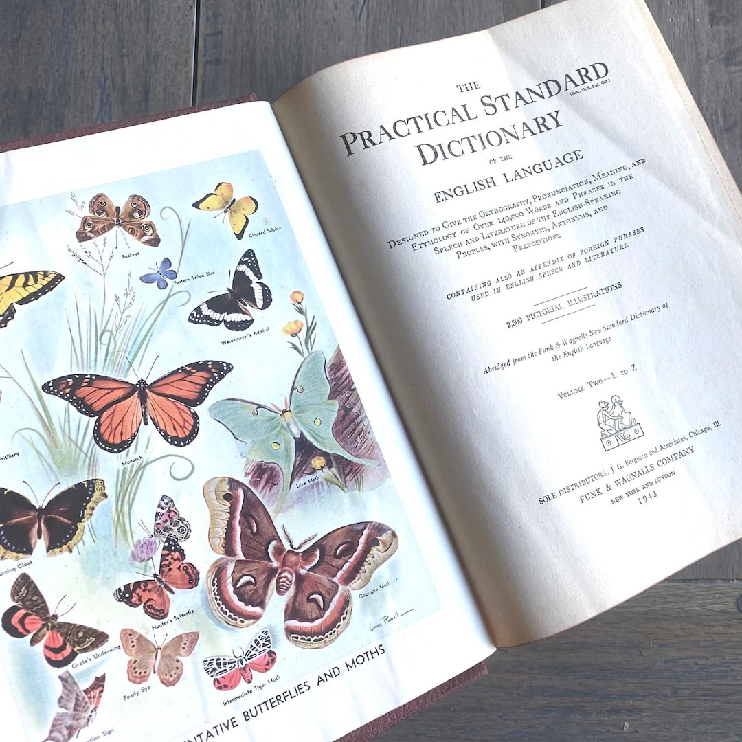 Antique Vintage Dictionary, Large 1943 Dictionary, Beautiful ...