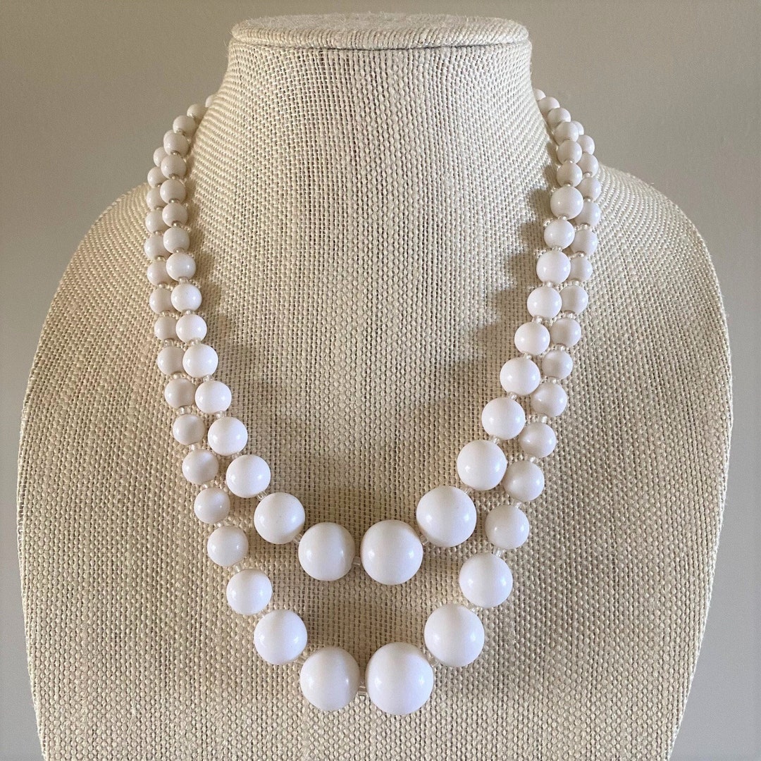 Vintage HOBE White Bead Necklace, 1950s-60s Double Strand Graduated ...