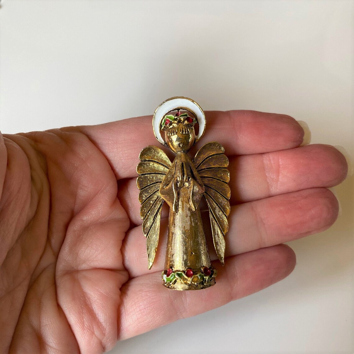 Vintage ART Angel Brooch Pin Modeart Gold Tone Singing MOD - Etsy