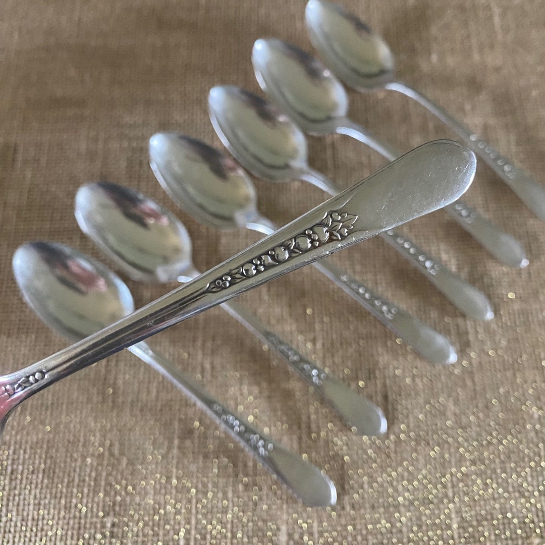 Vintage 1940s Silver Plate Spoons, Set of 6 WM Rogers Priscilla Lady ...
