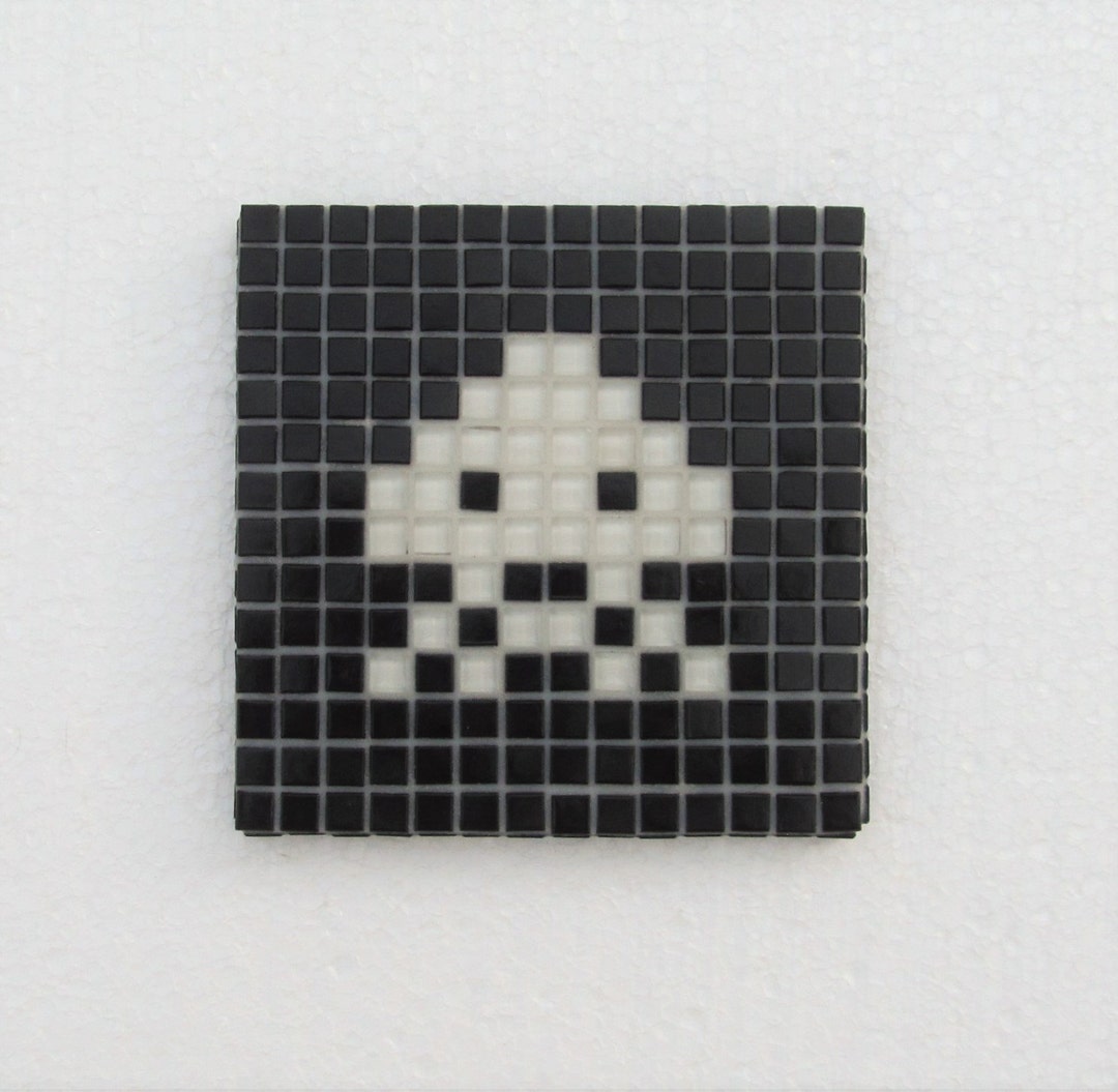 Original Space Invaders Mosaic Wall Art; Vintage Arcade Game; Vintage ...