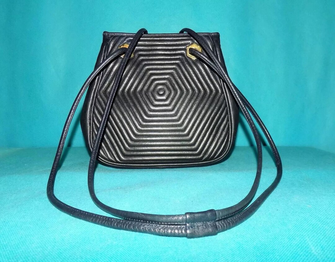 Vintage REVILLON Paris Bag Made in France in Dark Blue Quilted Leather ...