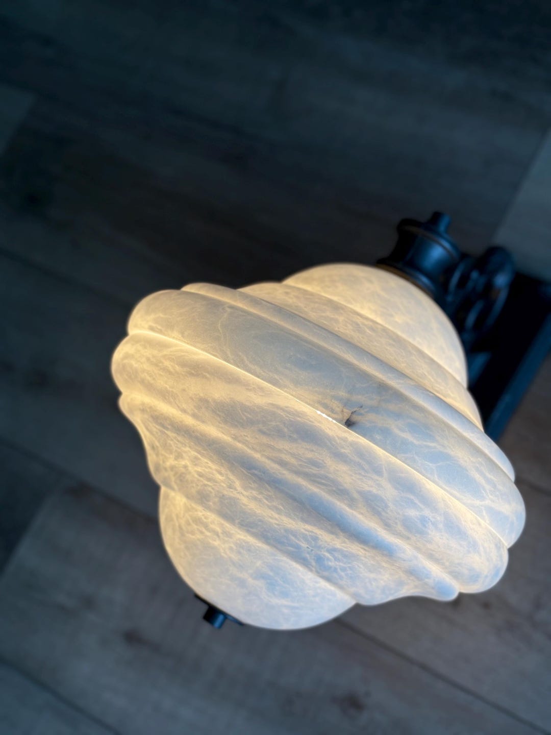 Alabaster Kings Mark - Etsy