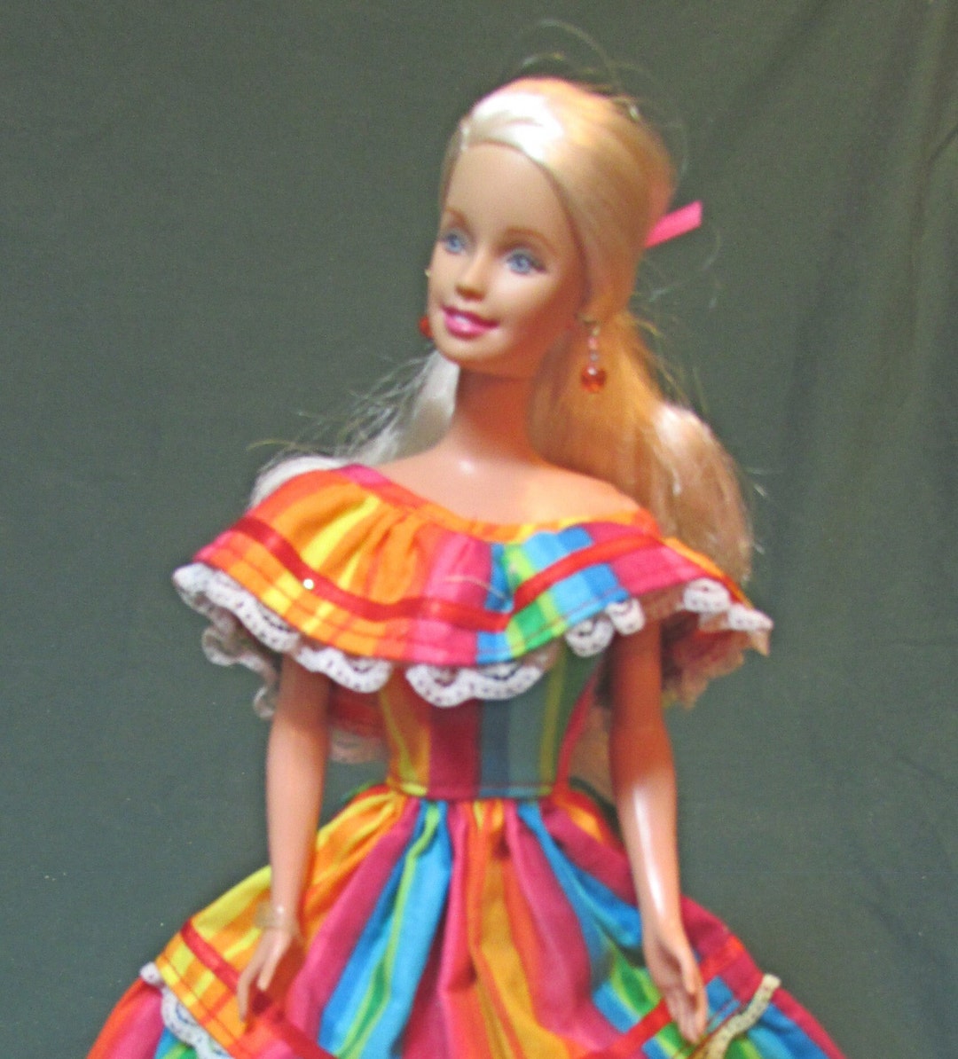 Barbie Dressed in Colorful Dress – No Box – Very Good Condition - Etsy