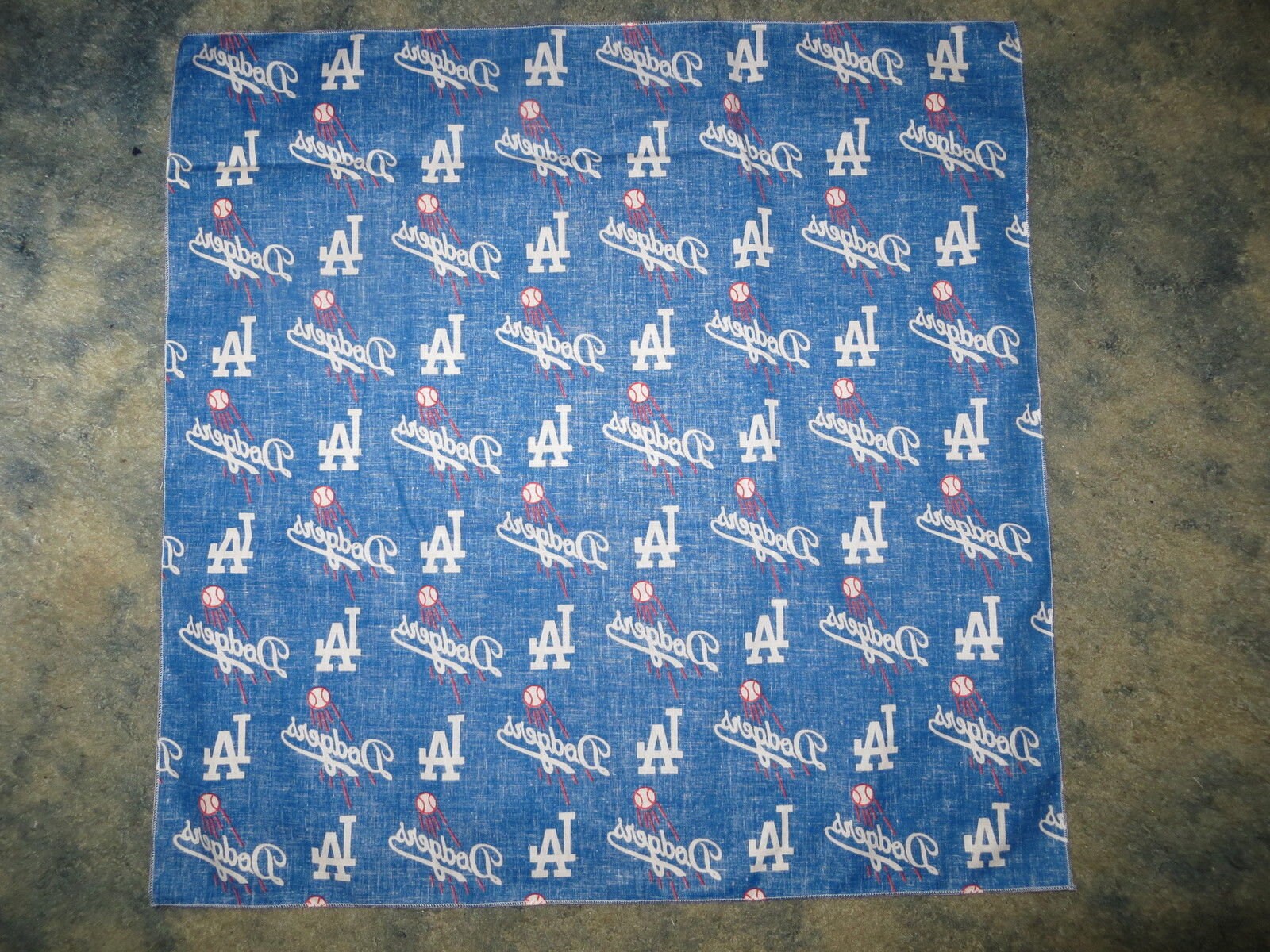MLB Los Angeles Dodgers Baseball Head Bandana 2 Sizes Offered L & XL ...