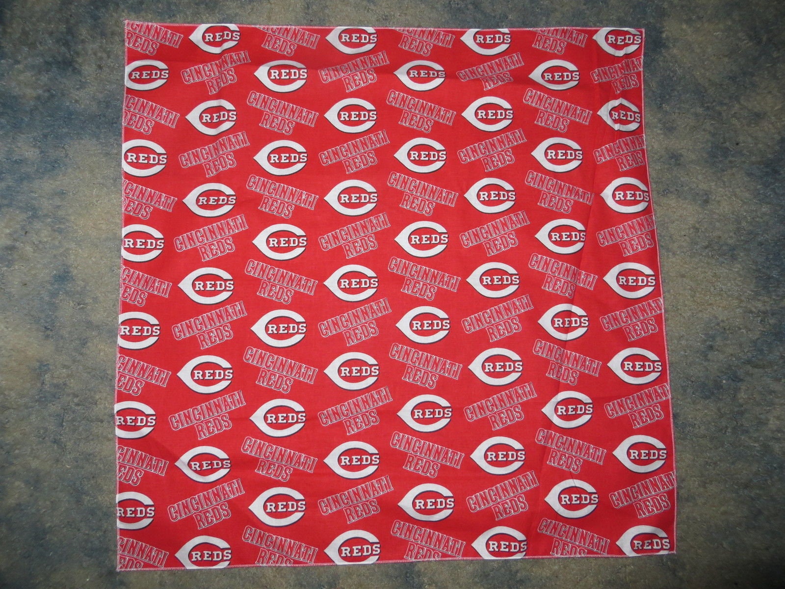 MLB Cincinnati Reds Baseball Head Bandana 2 Sizes Offered L & XL - Etsy