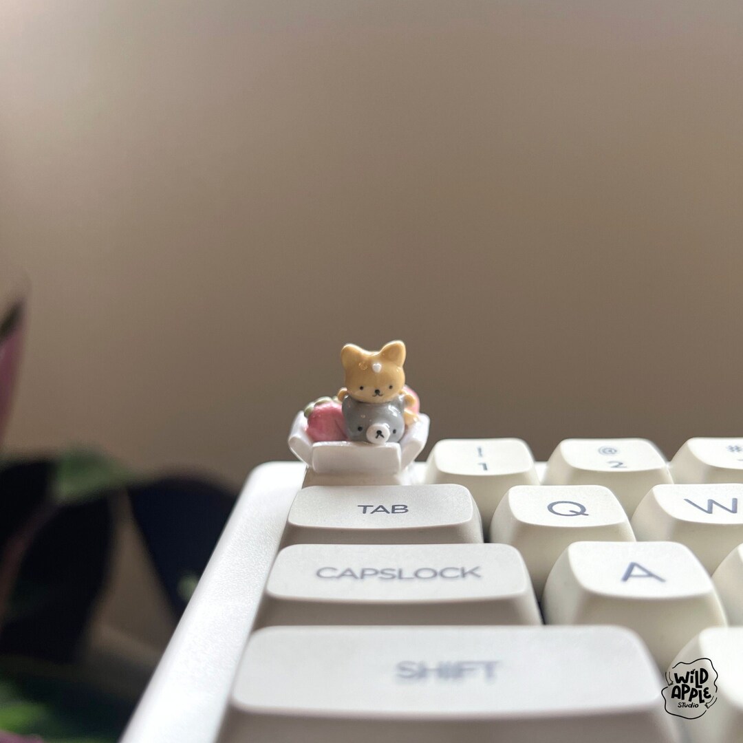 Cats Artisan Keycap Playful Cats in a Box of Peaches Handmade Animal ...
