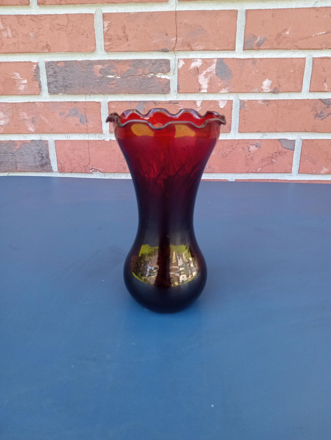 Vintage Vase. Vintage Red Ribbon Top Vase. Vintage Red Vase. Red ...