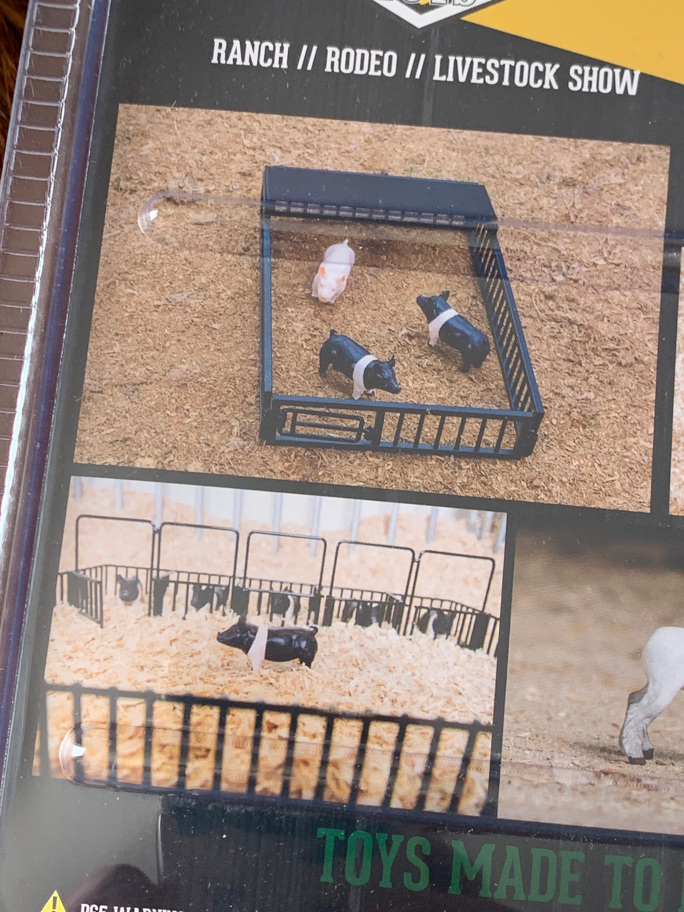 Little Buster Hog/lamb Stall and Shavings Bundle - Etsy