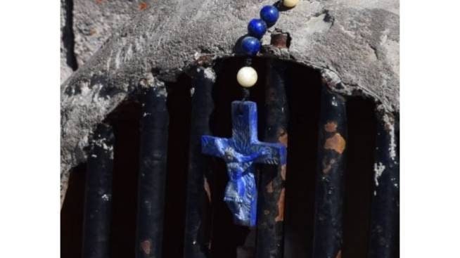 Lord of the Miracles of Buga and Miraculous Virgin Carved by Hand ...